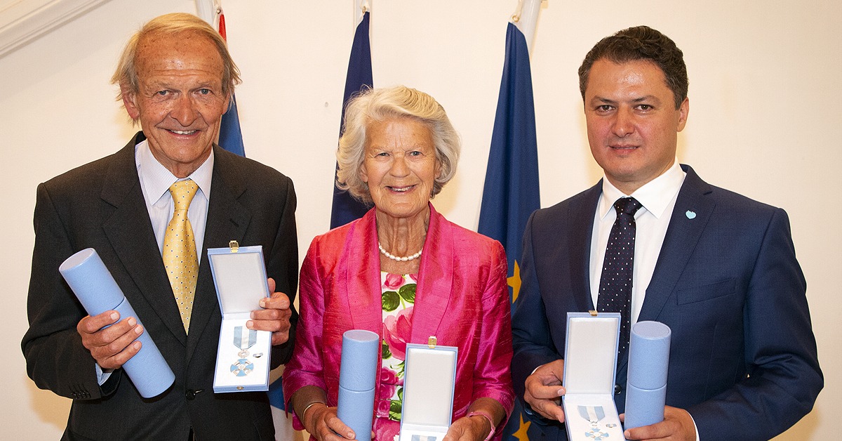 25 Years of Hope for Children: Mark and Caroline's Story - Hope and ...